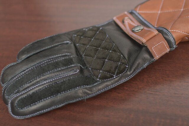 『ショートガントレットグローブ』2023AW入荷しました | マックスフリッツ神戸｜MaxFritz Official Web Site